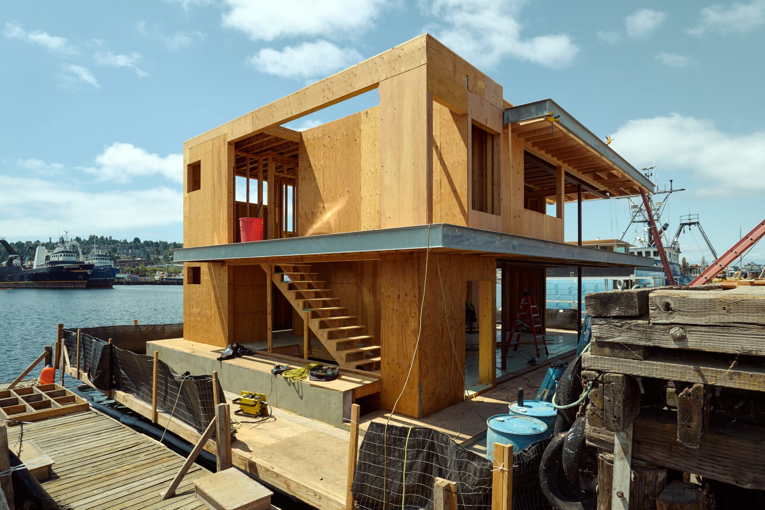 Floating Homes | Dyna Builders